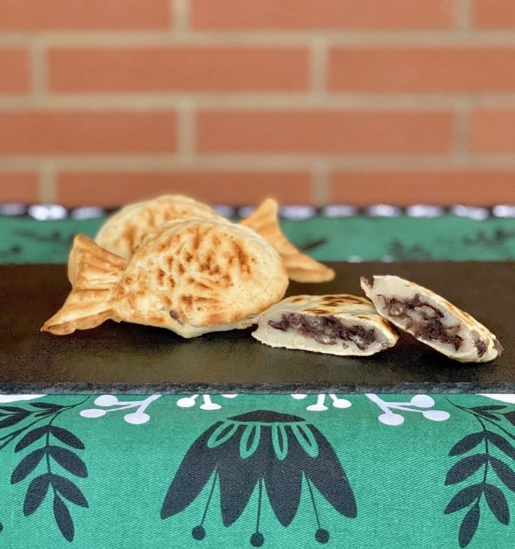 Vegan Taiyaki (Japanese Fish Shaped Waffle)